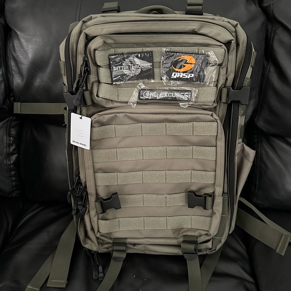 Gasp | Bags | Tactical Backpack 4l Comes In Black And Washed Green Of ...